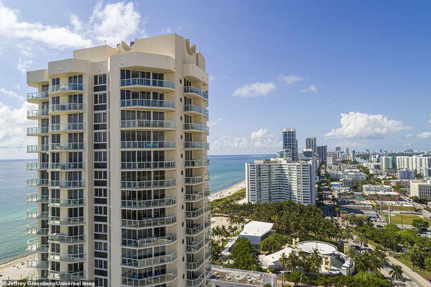 Florida condo owners fight back amid facing $3,000 monthly fee hike Florida condo owners fight back amid facing $3,000 monthly fee hike