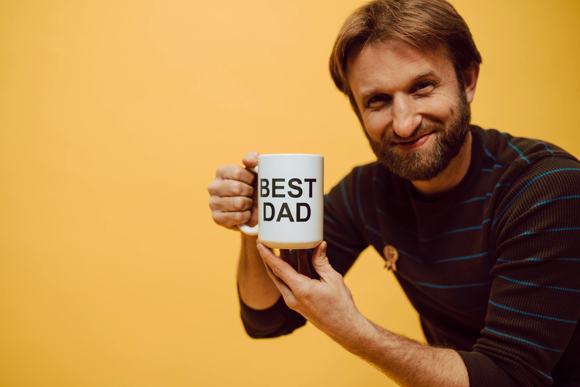 10 "Father Complexes" Gen Z and Millennials Are Still Ranting About