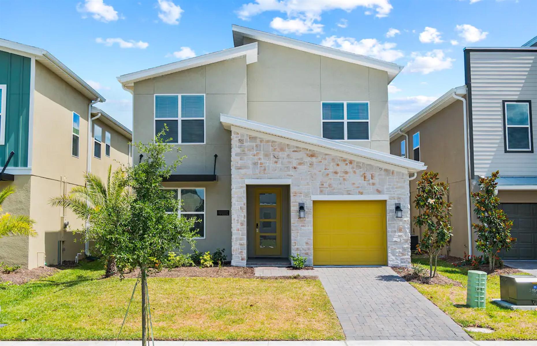 Inside 10 'normal-looking' homes hiding unbelievable interiors