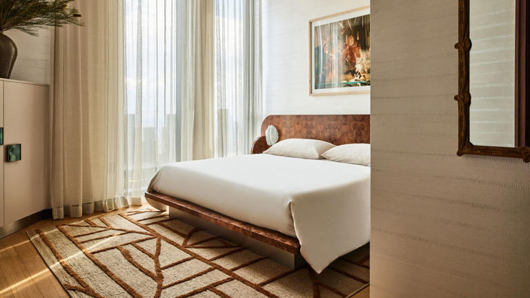 7 Guest Bedroom Design Mistakes That Will Make Them Wish Theyd Booked