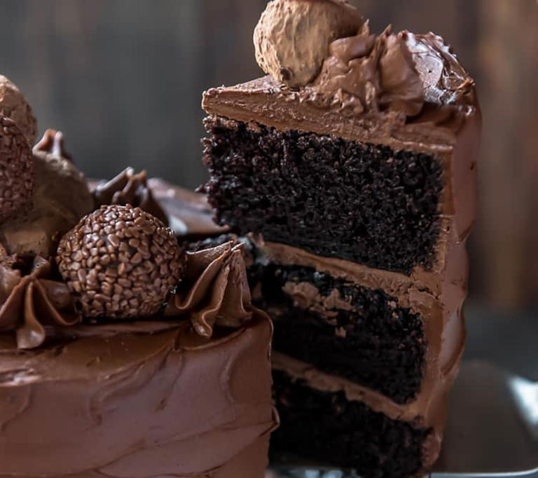 21 Irresistible Chocolate Desserts for Every Craving