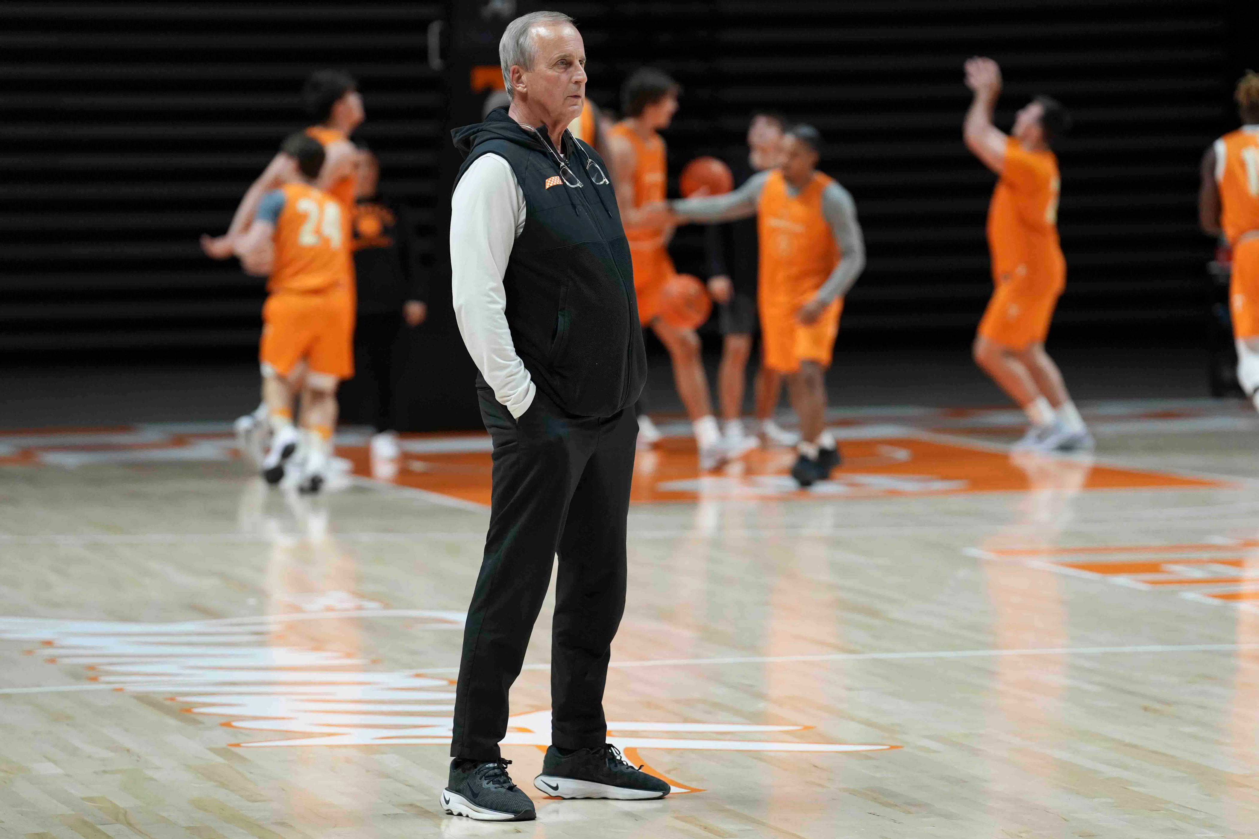 When will Ethan Burg join Tennessee basketball? Vols guard playing for ...