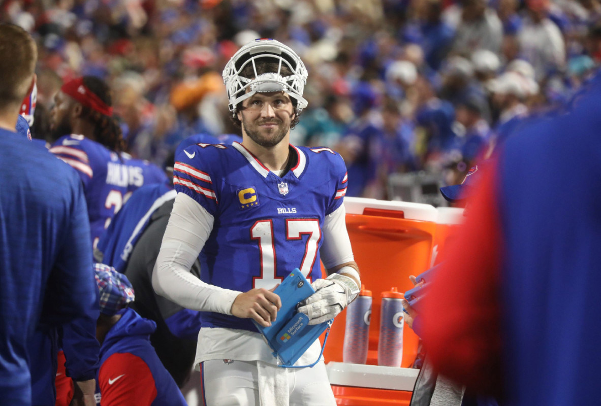 Josh Allen Turning Heads with 2nd TD for Bills vs. Jets Josh Allen Turning Heads with 2nd TD for Bills vs. Jets