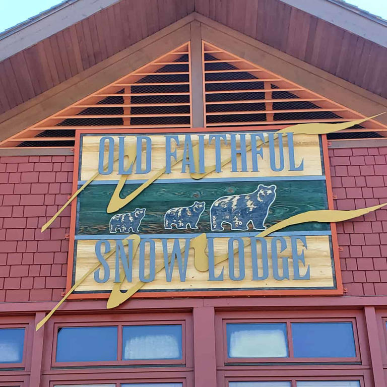 Ultimate Yellowstone National Park Lodging Guide