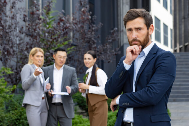 If you feel like no-one likes you, stop doing these 13 things