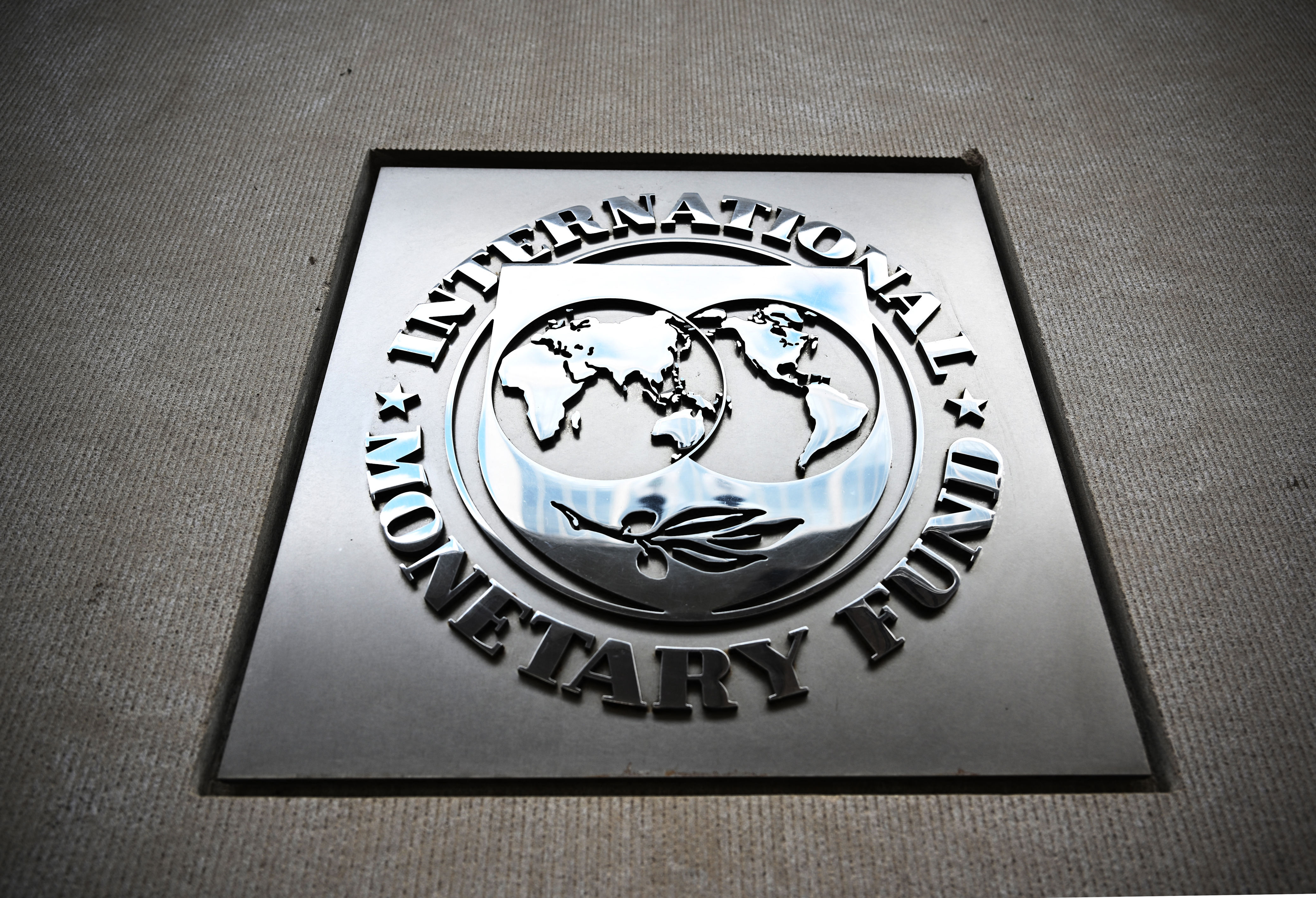 IMF, Argentina in advanced talks over new loan program
