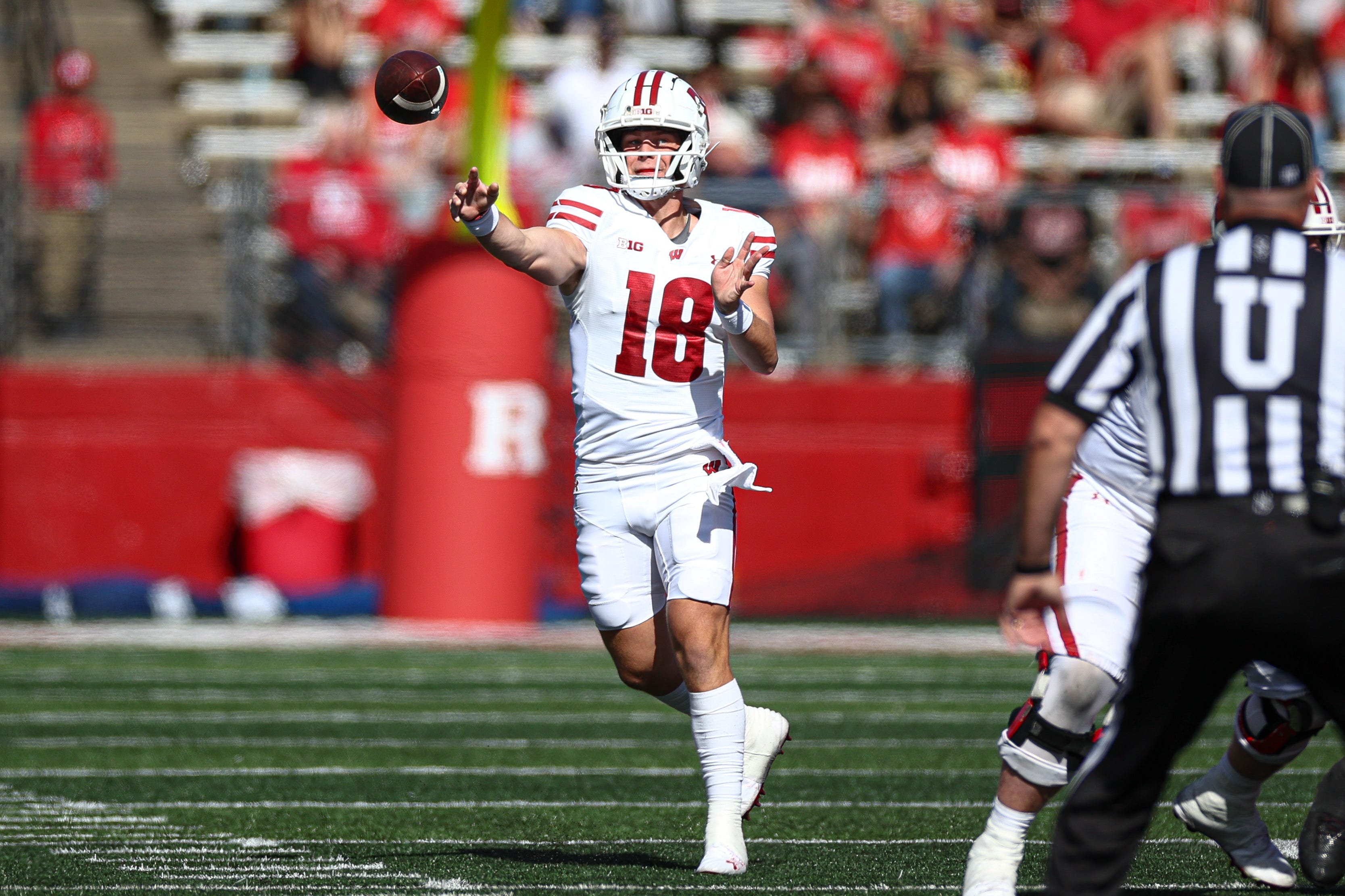 Wisconsin quarterback transfers to Big 12 program