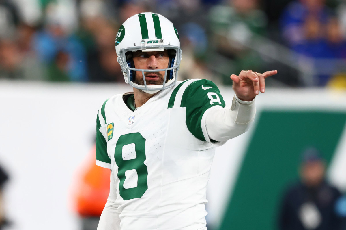 Jets Reunite Aaron Rodgers with Davante Adams Jets Reunite Aaron Rodgers with Davante Adams