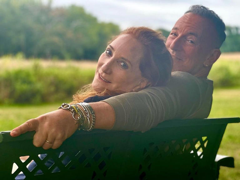 Bruce Springsteen and wife Patti celebrate 34th wedding anniversary ...