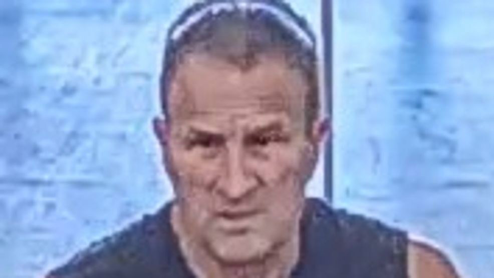 Tulsa police seek help identifying suspect in credit card theft case Tulsa police seek help identifying suspect in credit card theft case