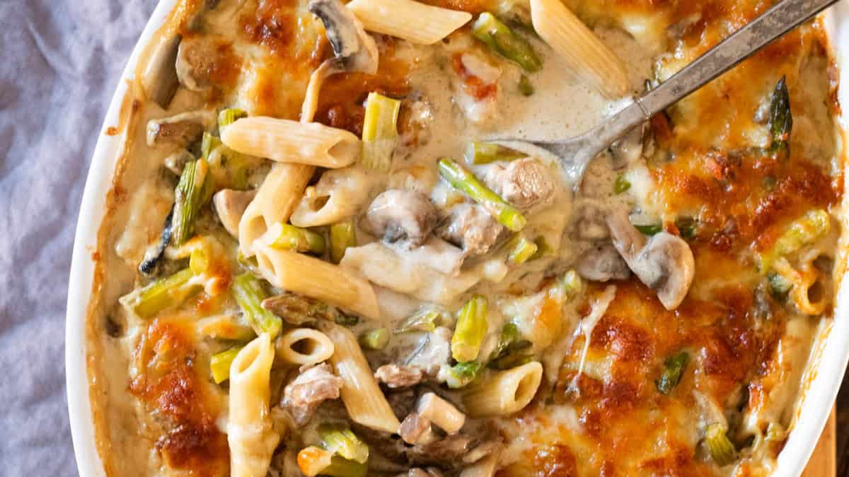 When Nothing Else Sounds Good, I Make One of These Pasta Dinners