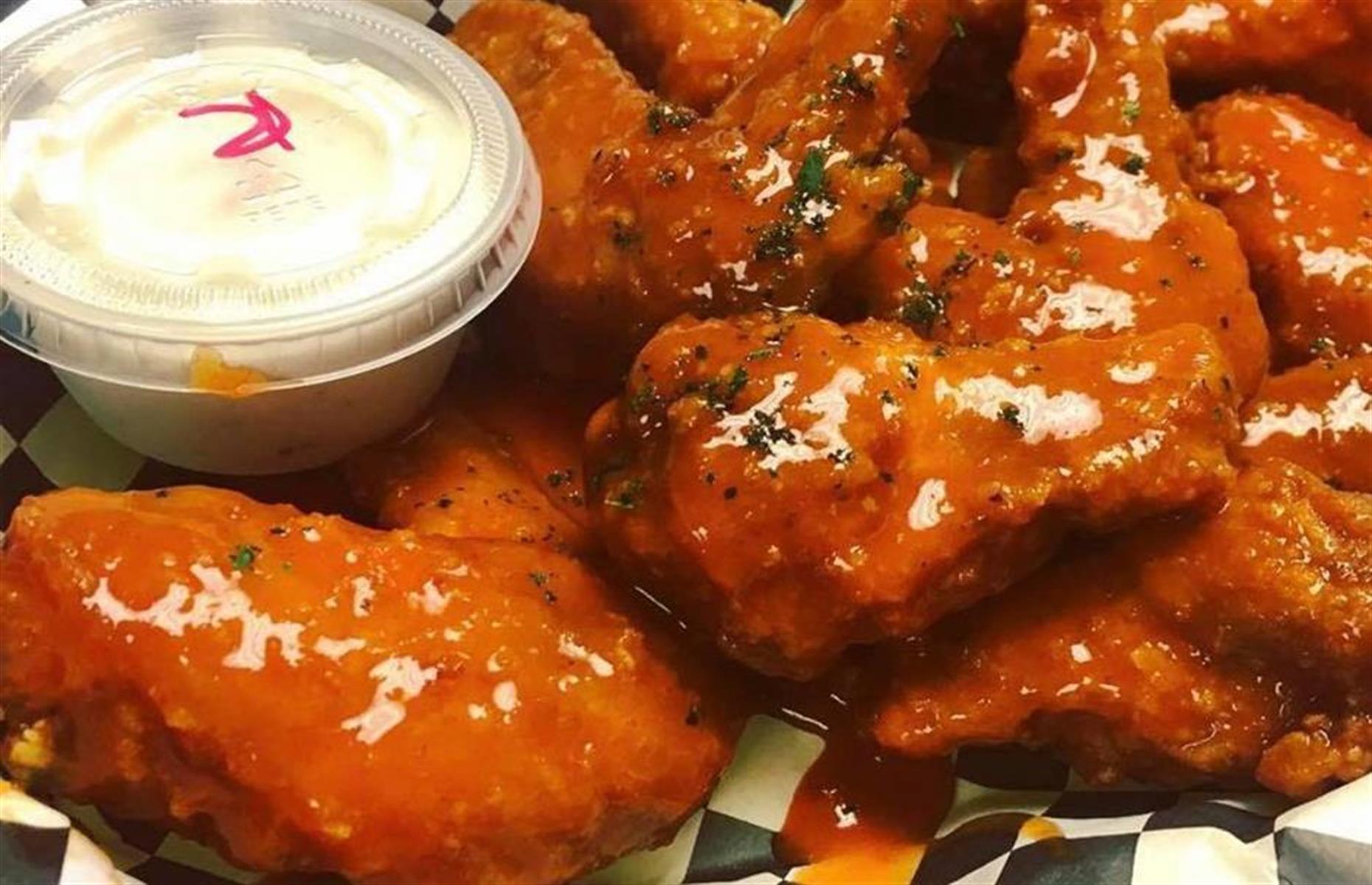 The absolute tastiest chicken wings in every US state, ranked