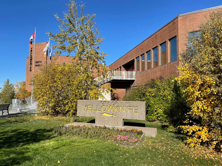 Yellowknife municipal enforcement could strike by Oct. 4