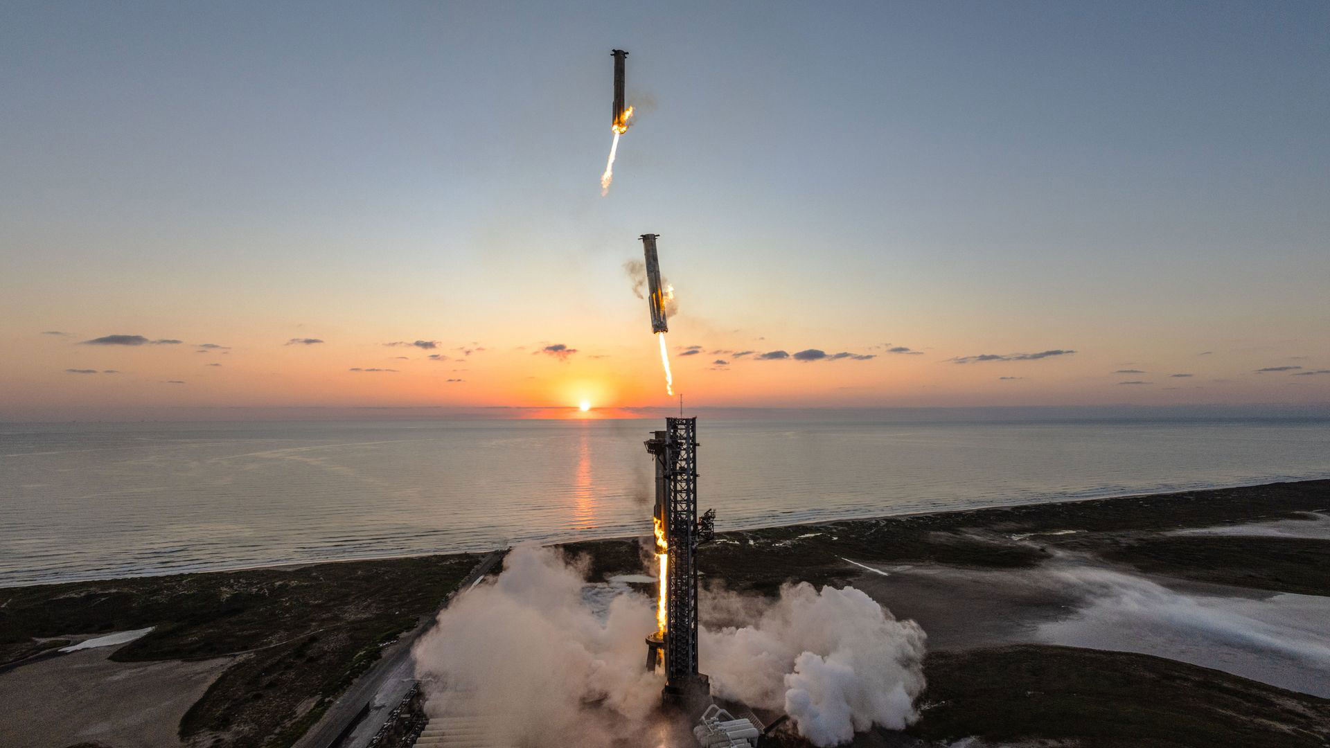 SpaceX plans to catch Starship upper stage with 'chopsticks' in early ... SpaceX plans to catch Starship upper stage with 'chopsticks' in early ...