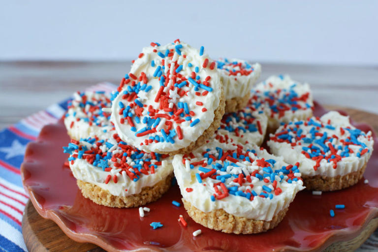 The Best 17 Dessert Recipes for Veteran's Day