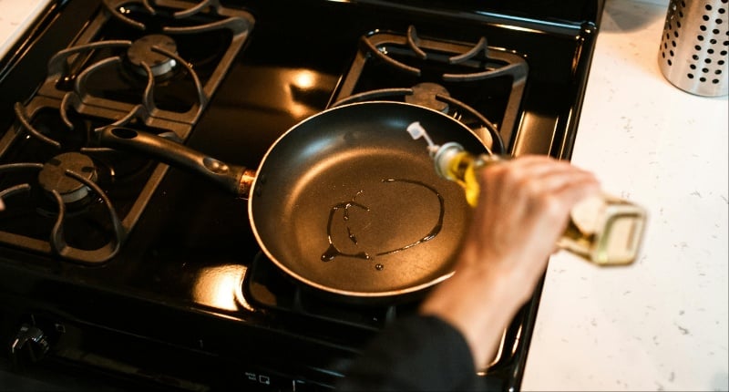 FDA warns 3 cookware brands contain dangerous lead