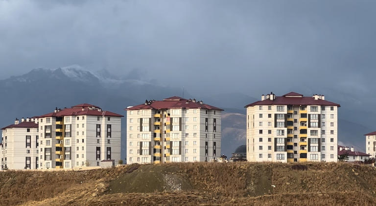 Cilo Dağı Yeniden Beyaza Büründü 