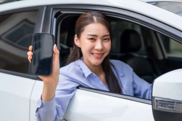 Things you should never leave in your car Things you should never leave in your car