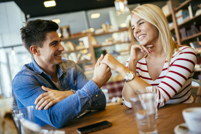 Unexpected Body Language Signs That Signal Attraction