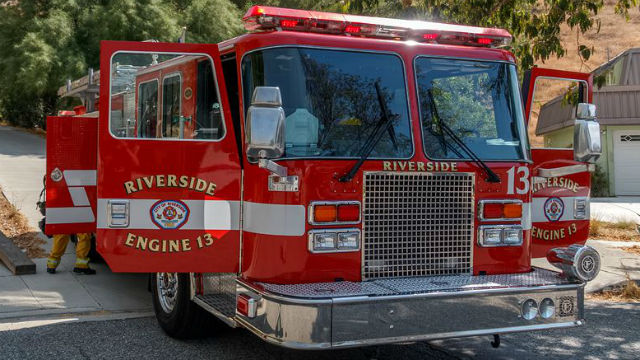 Half-Acre Fire Breaks Out in Riverside