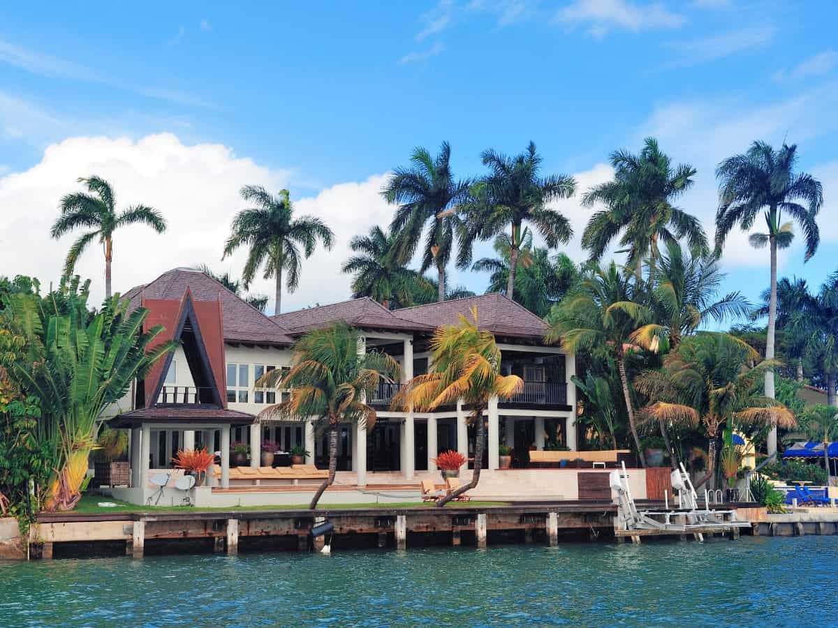 From Ocean Heat to Coastal Cool, This Comparison Between Miami and Los ...