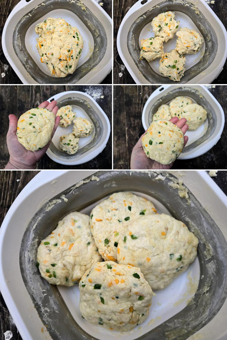 Jalapeno Cheddar Bannock