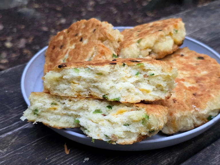 Jalapeno Cheddar Bannock