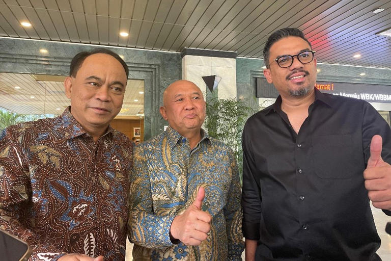 Budi Arie soal Transisi Pemerintahan Prabowo: Langsung Lari Gigi 5 Budi Arie soal Transisi Pemerintahan Prabowo: Langsung Lari Gigi 5