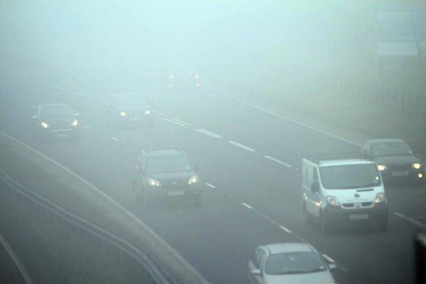 Warning to motorists as fog covers Oxfordshire roads in murky weather