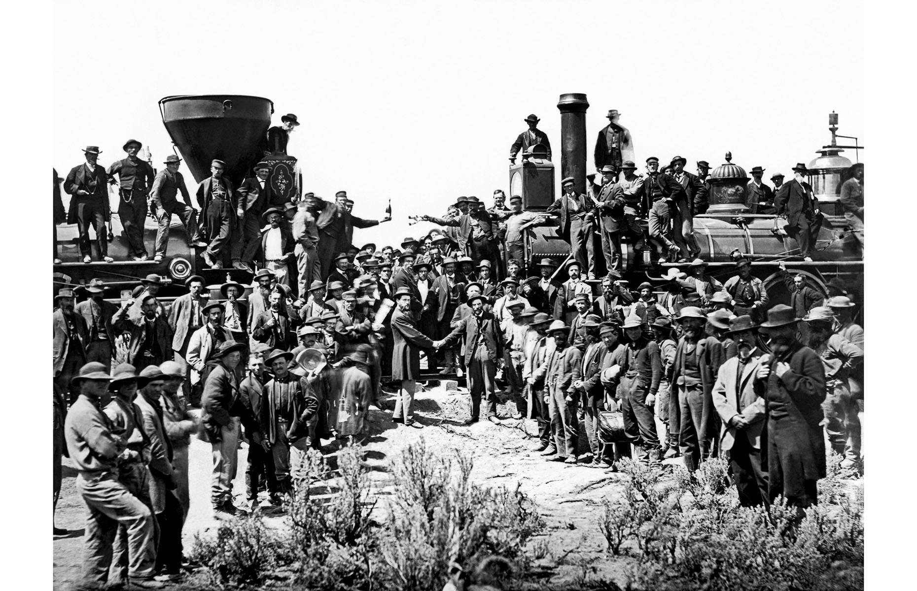 Explore the world with these INCREDIBLE vintage images from the 1800s