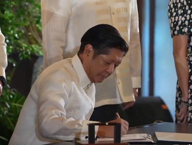 Marcos inks law creating Virology and Vaccine Institute of the Philippines
