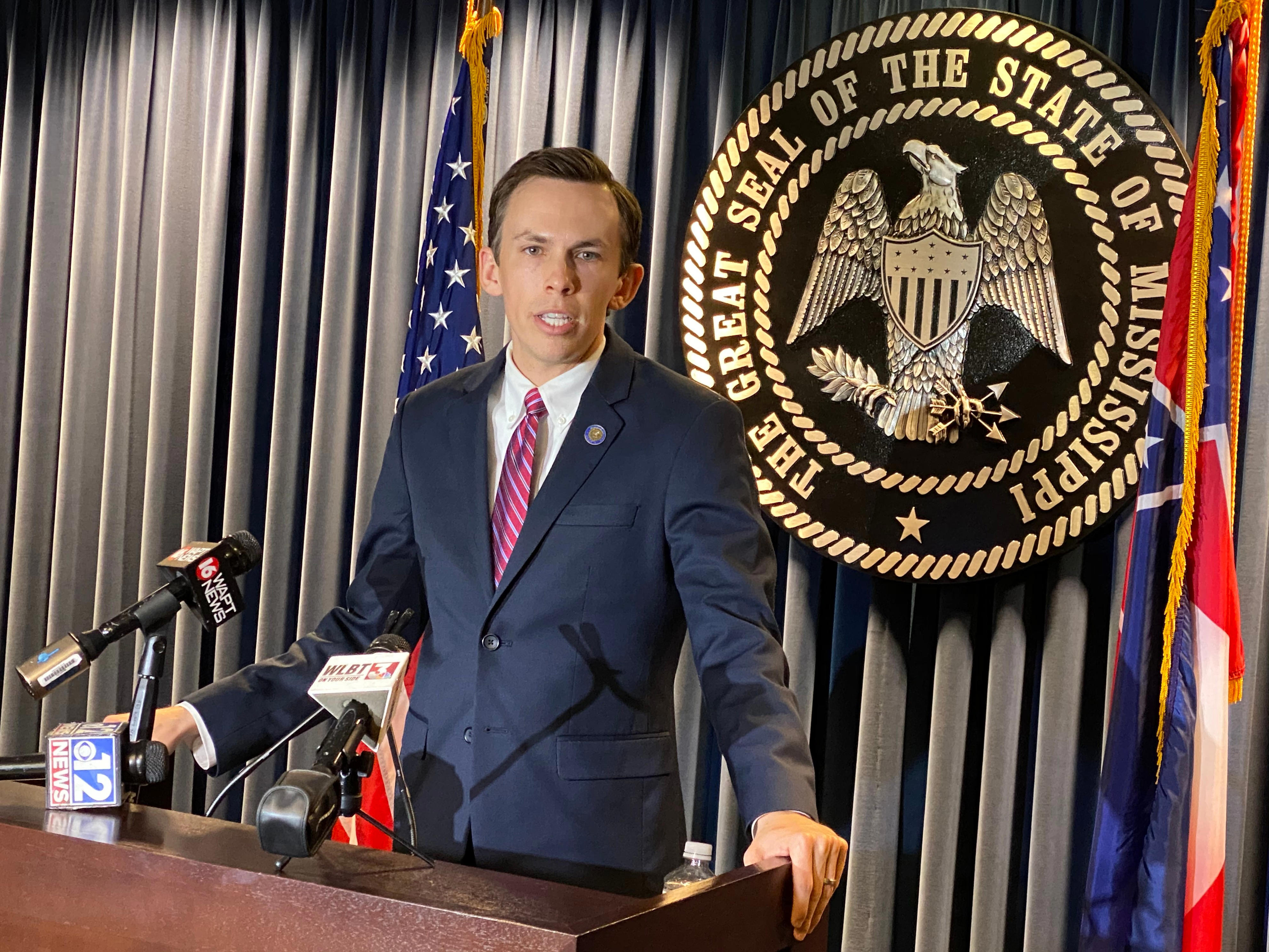 Mayor, city clerk face embezzling charge, Mississippi State Auditor says