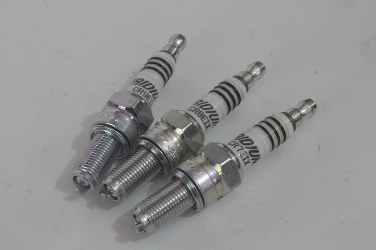 Mitos Kena Air Sampai Jatuh, Inilah 17 Fakta Tentang Busi Mobil