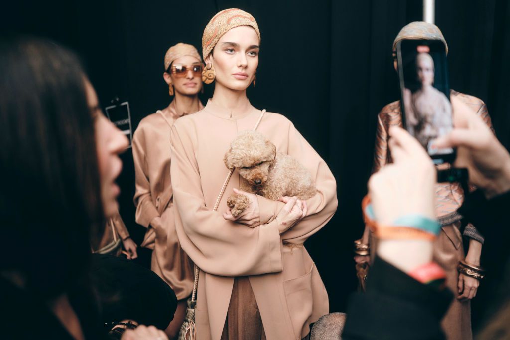 Burgundy Eyeliner at Armani, and More of Spring 2025's Prettiest Makeup ...