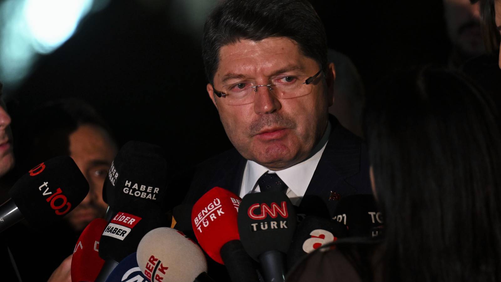 Bakan Tunç'tan, DEM Parti'nin Öcalan ile görüşme talebiyle ilgili ...