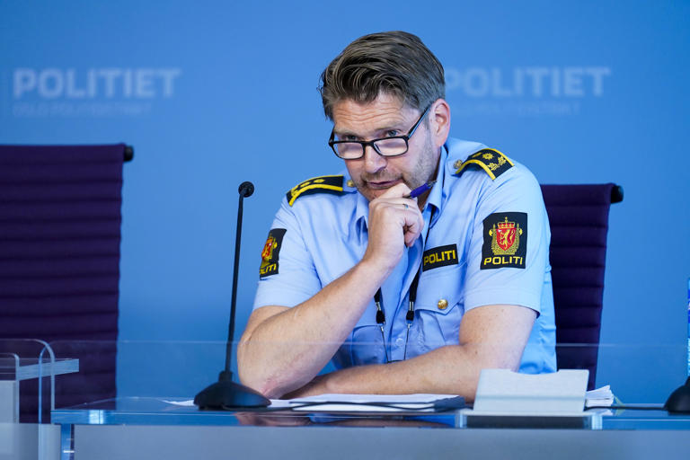 Fire menn siktet for å ha planlagt drap i Oslo Fire menn siktet for å ha planlagt drap i Oslo