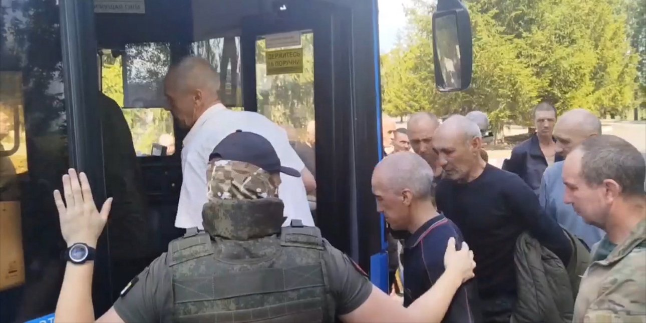 Ουκρανία και Ρωσία συμφώνησαν στην επανάληψη της ανταλλαγής 1.200 ...