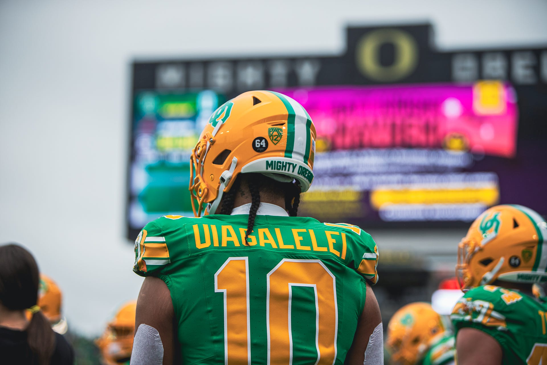 2025 Oregon Ducks Offseason Preview: Ducks' pass-rush to be among best ...