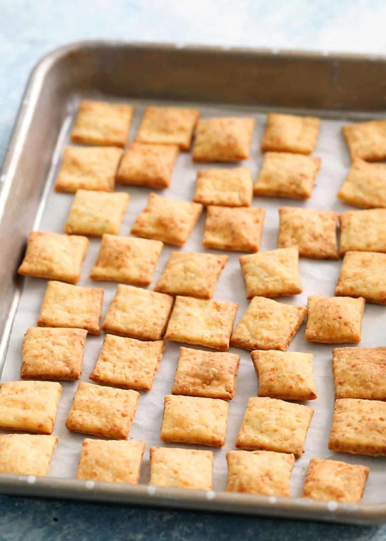 Homemade Parmesan Cheese Crackers