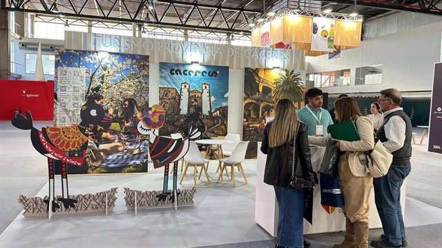 La provincia de Cáceres exhibe su potencial turístico y gastronómico en ... La provincia de Cáceres exhibe su potencial turístico y gastronómico en ...
