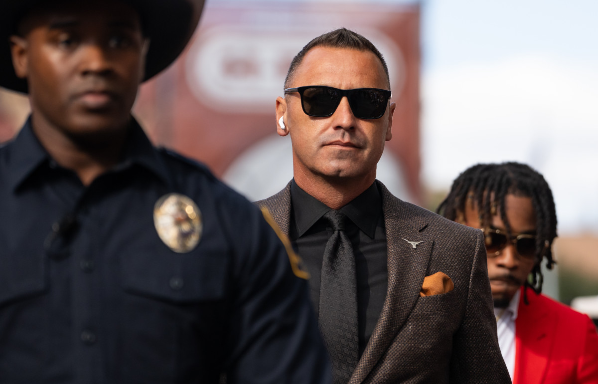 Texas Pushing to Flip Brother of NFL Star