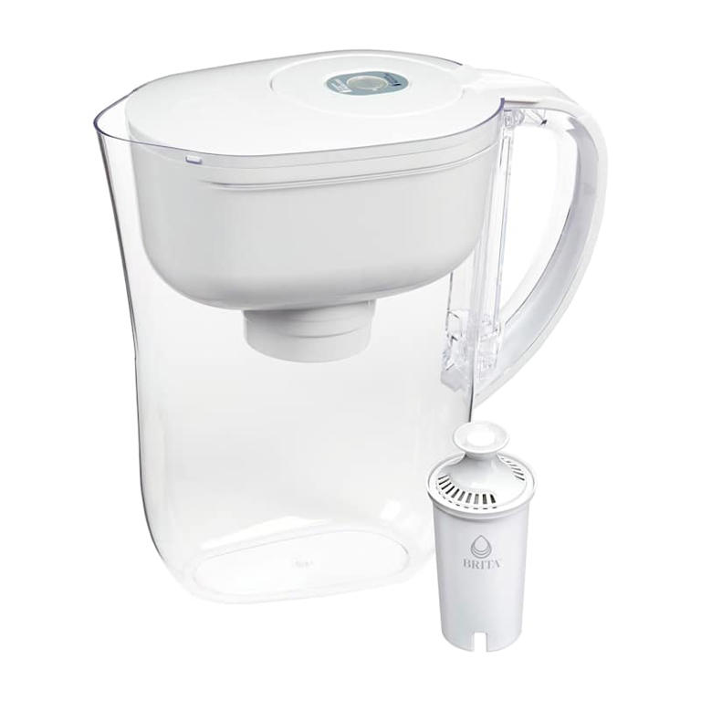 The Must-Have College Dorm Essentials Every Student Needs in Their Room ...
