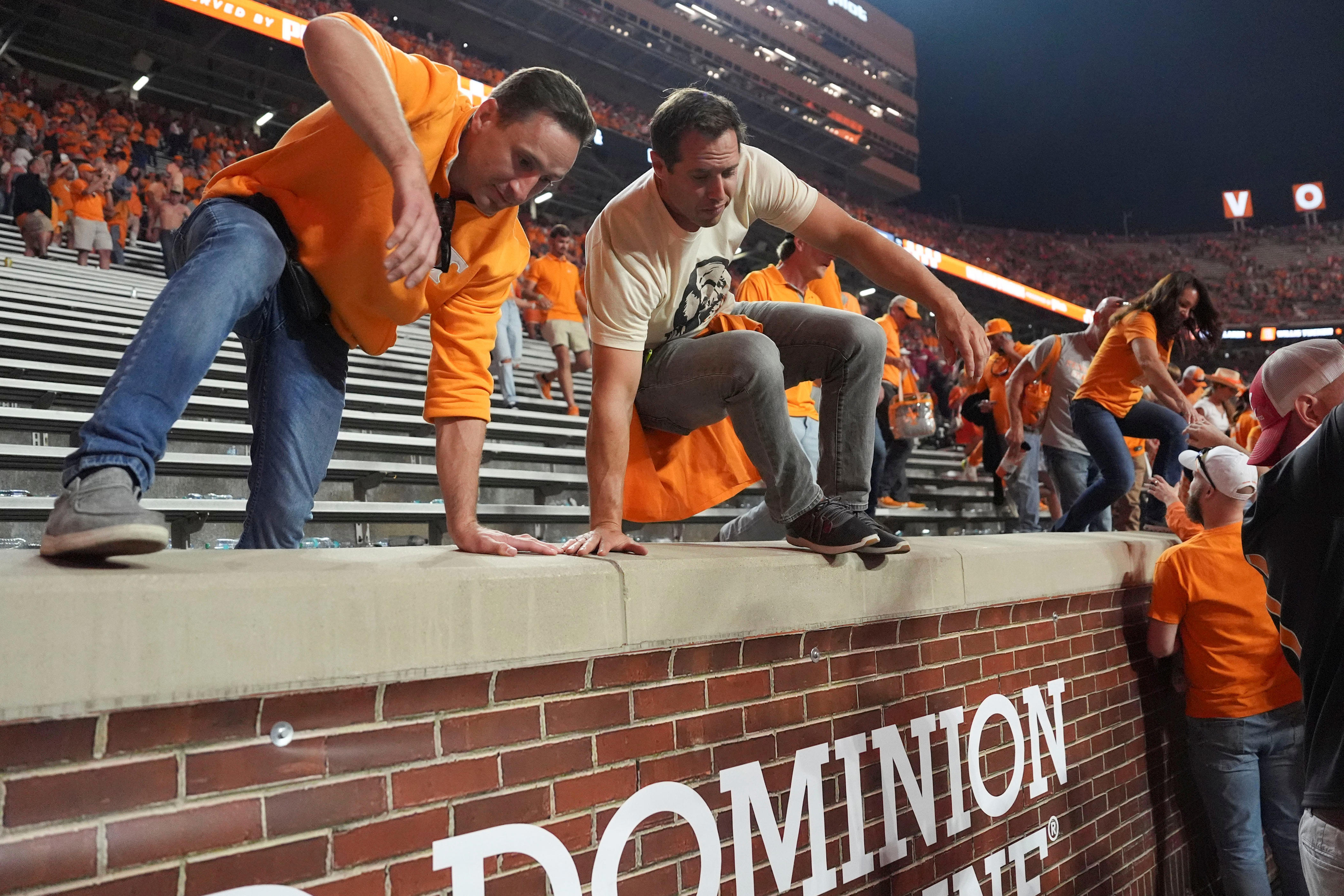 Alabama football social media trolls Butch Jones, Tennessee: 'Brick by ...