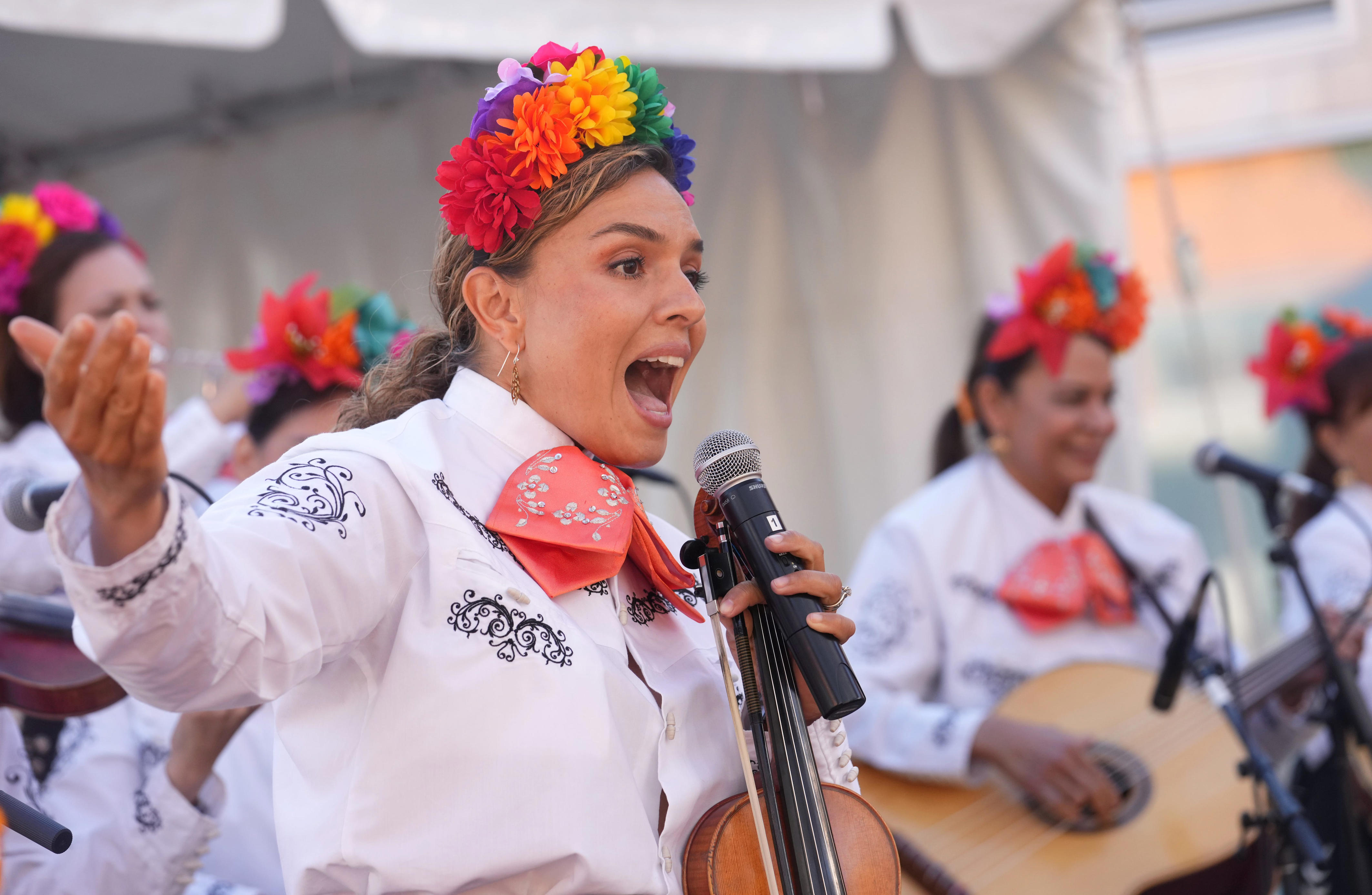 Phoenix set to host all-female mariachi festival for Women's Day. What ...