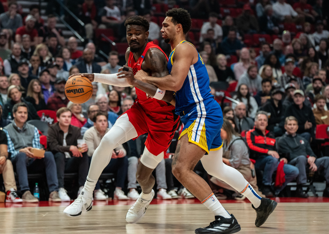 Deandre Ayton Has a Personal Nickname for Lakers Legend Shaquille O’Neal