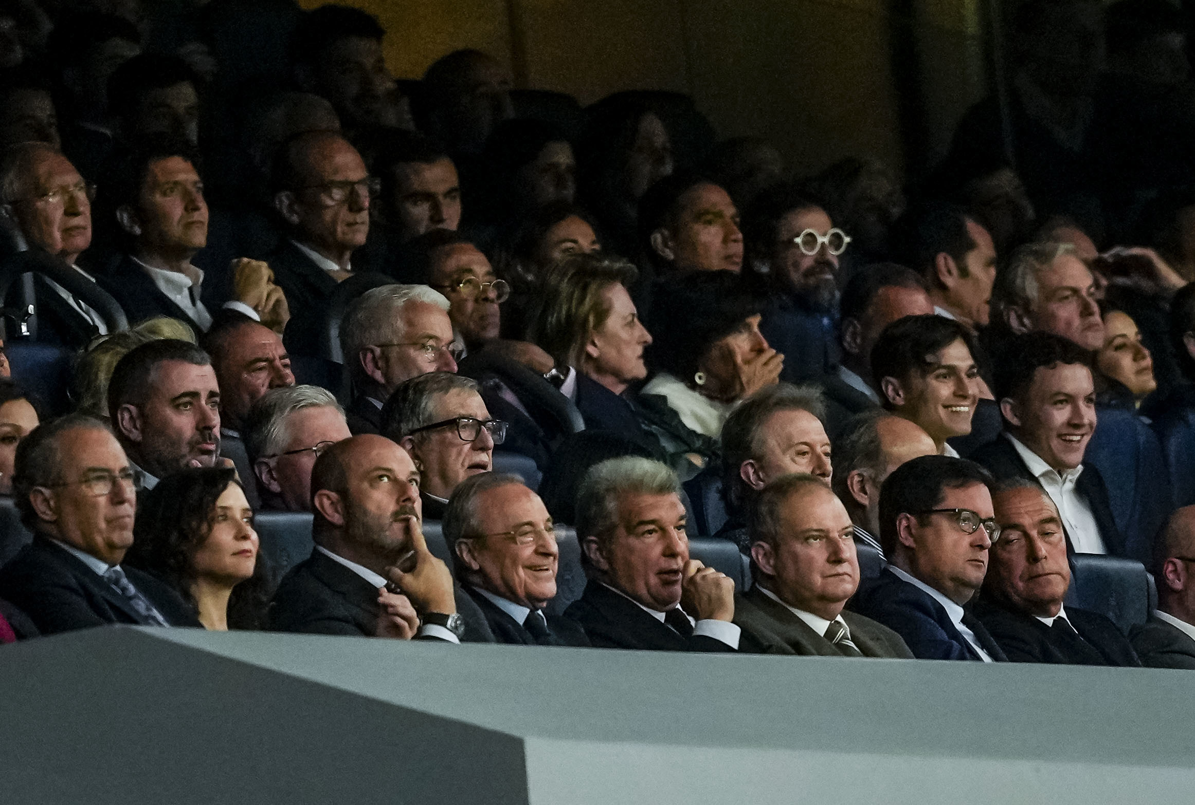 Frustrado el reencuentro Laporta-Florentino en París tras el 0-4 del ... Frustrado el reencuentro Laporta-Florentino en París tras el 0-4 del ...