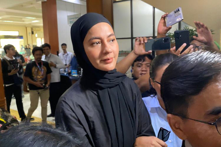 Dituding Selingkuh oleh Baim Wong, Begini Respon Paula Verhoeven Usai ... Dituding Selingkuh oleh Baim Wong, Begini Respon Paula Verhoeven Usai ...