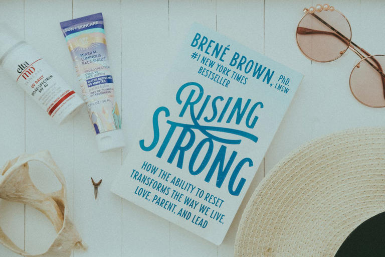 10 Book Themes That Resonate with Baby Boomers