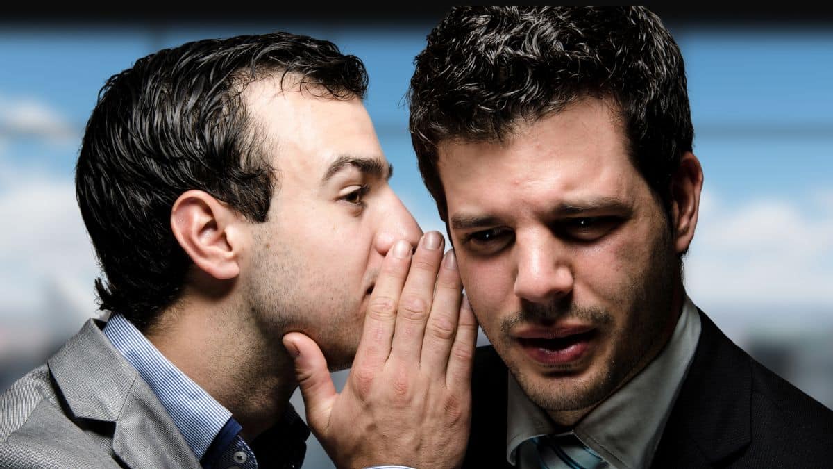 14 Poor Work Habits That Threaten Your Job Security