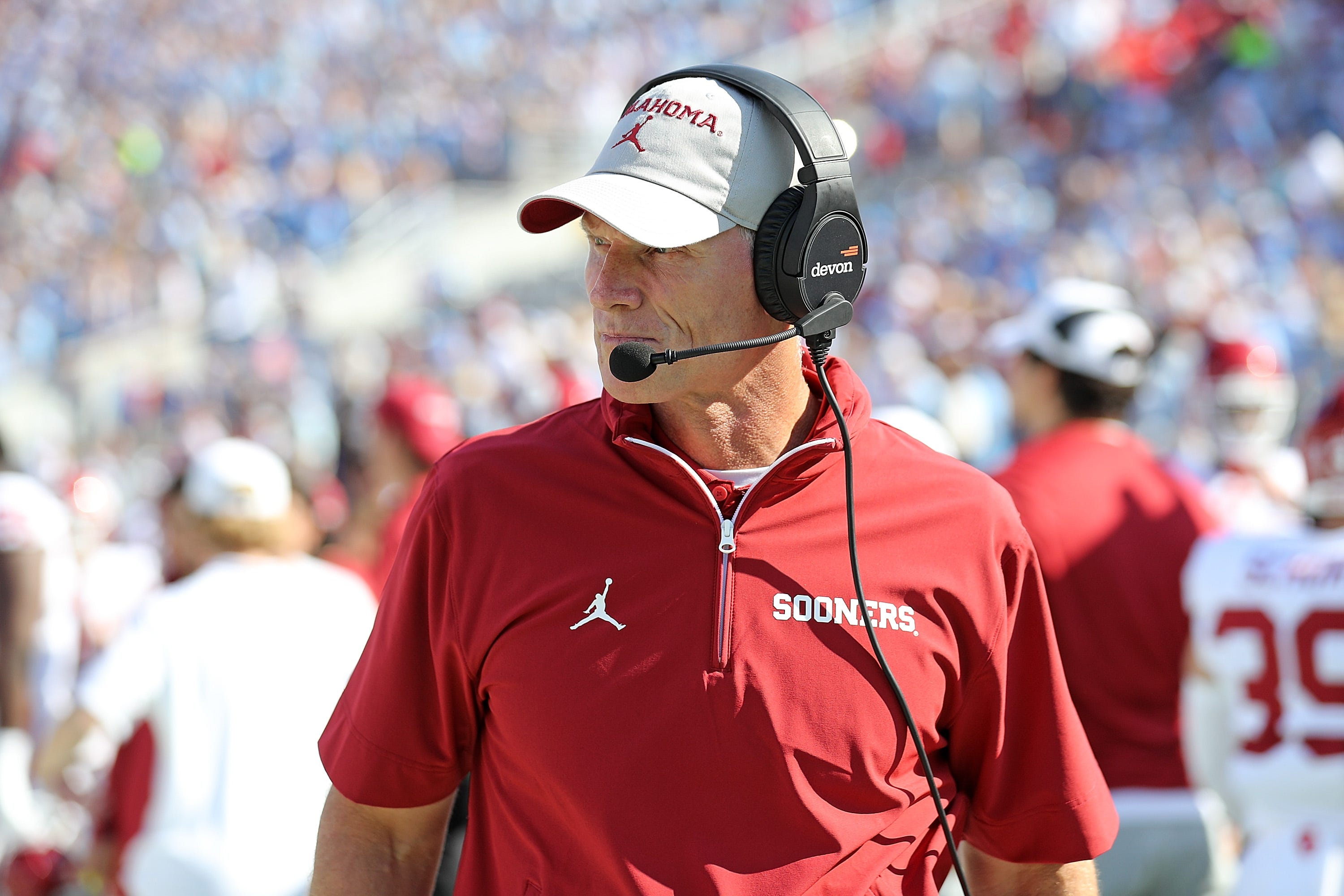 College Football expert believes the time is now for the Oklahoma Sooners